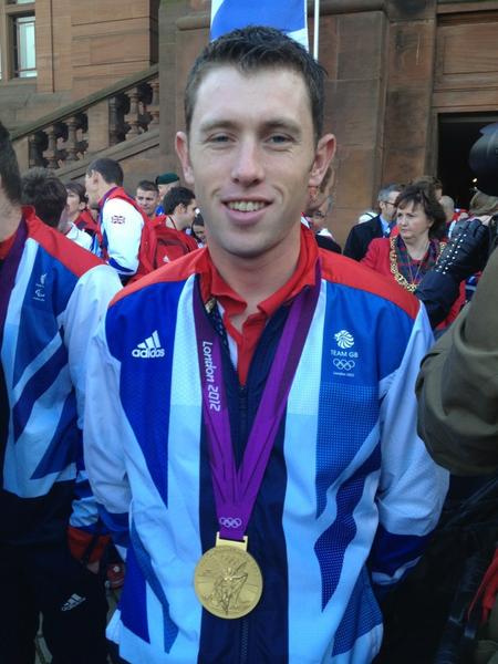 12-22-2012, 12:59 PM #2