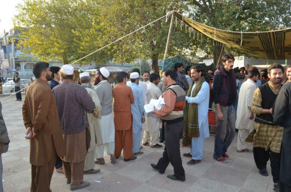 PTI intra-party poll in Islamabad | Long Live Pakistan