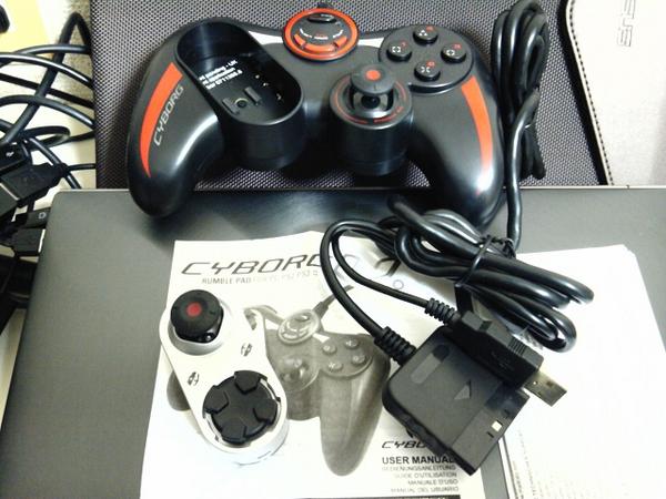 PC用ゲームパッド Cyborg V.3 Rumble Pad - posfie