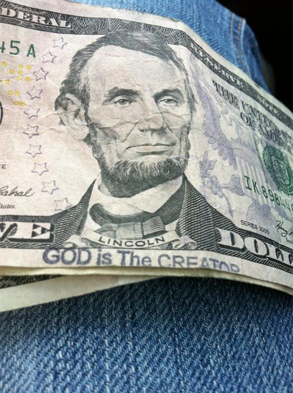 Maki Davis's Instagram, Twitter & Facebook on IDCrawl