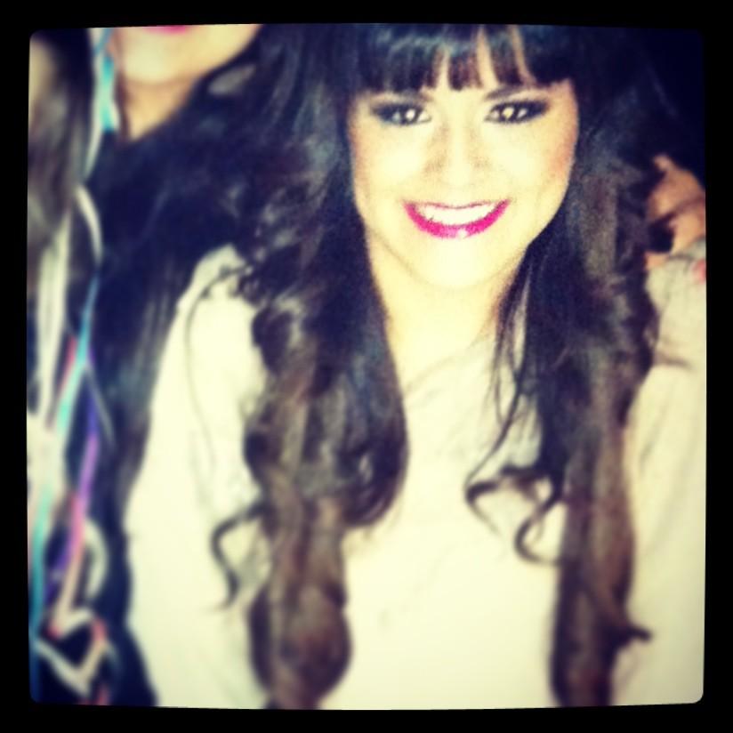 multimedios tv on Twitter: "Les deseo un maravilloso año 2013 Los quiero!! #YuliFlores besos!! 😘 ...