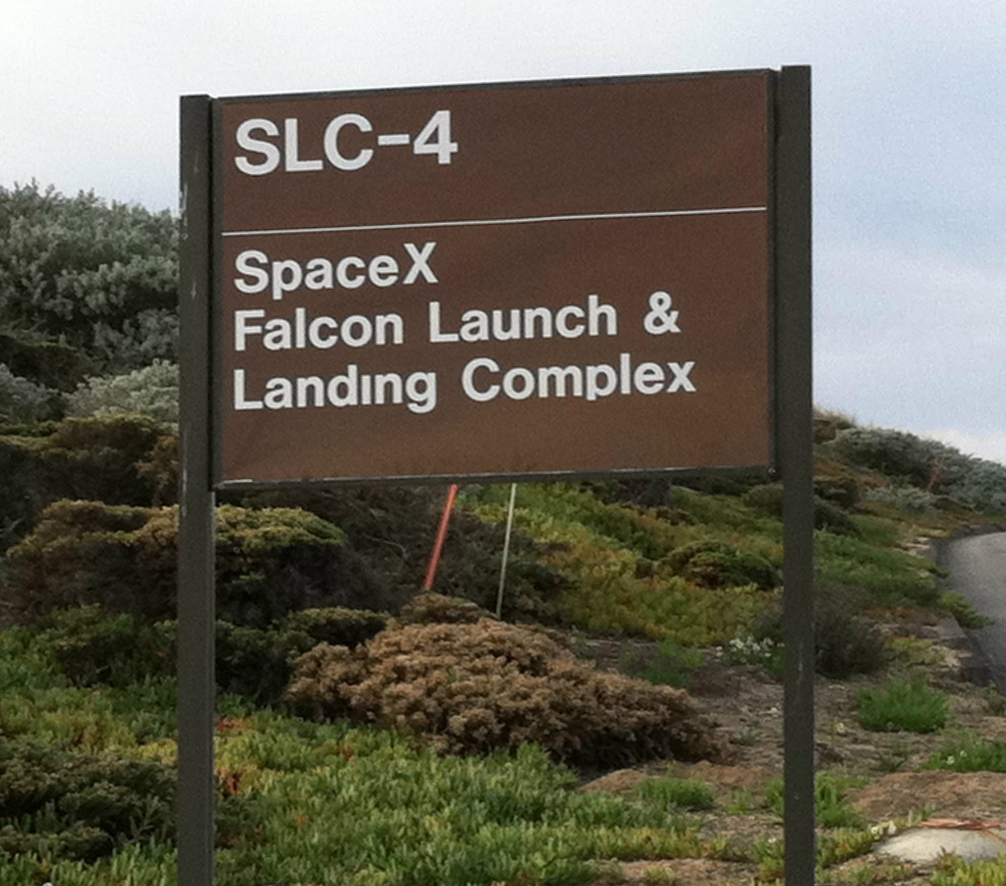 Spacex Signs