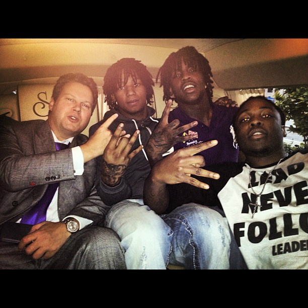 Chief Keef Gang Handshake