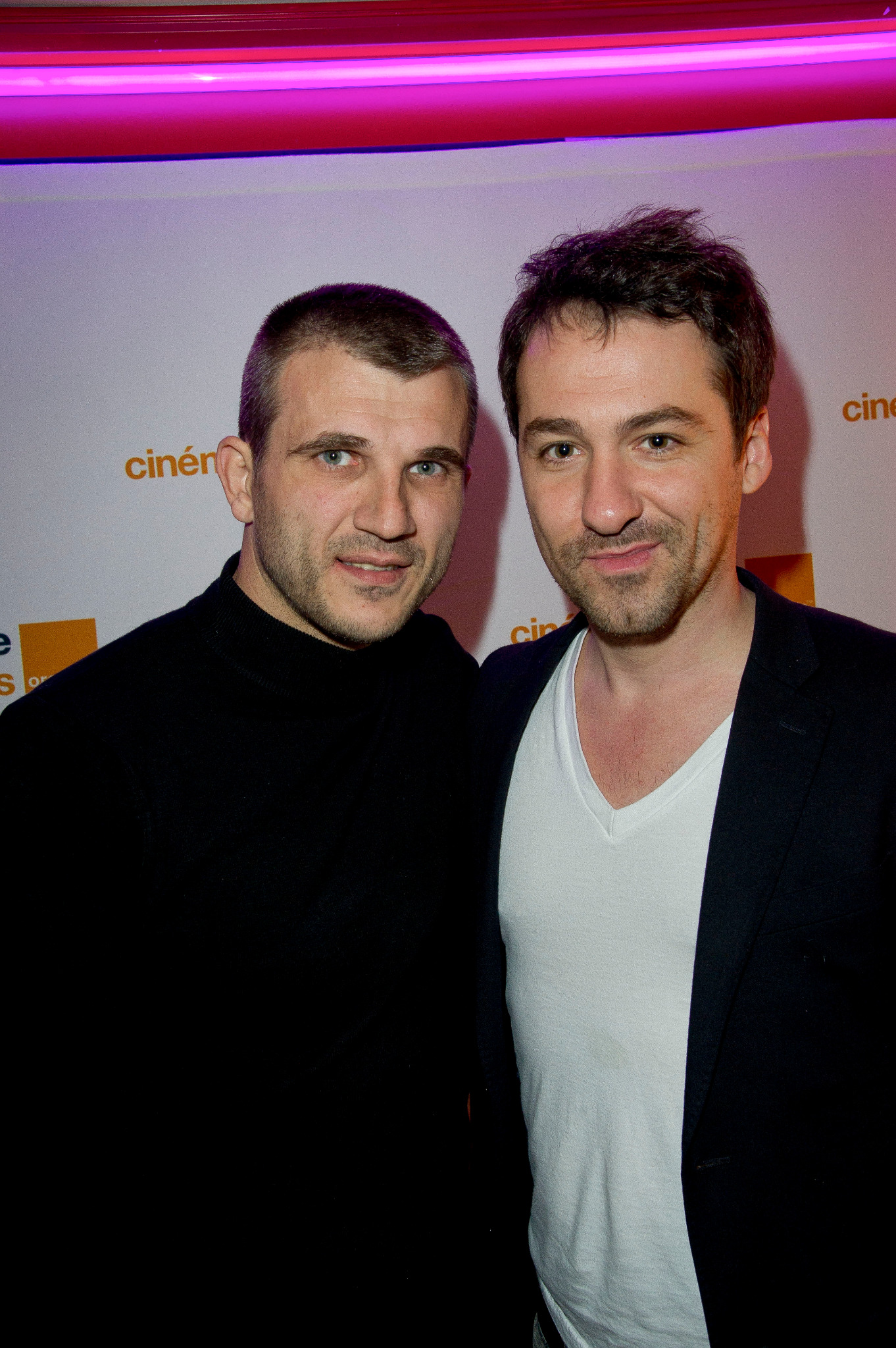 TW Pornstars - Sebastian Barrio. Twitter. PHOTO AVEN PREMIÈRE DE QI LA ...