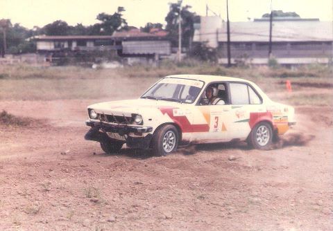 Exhaust shop? Nodalos! | flatoutivan