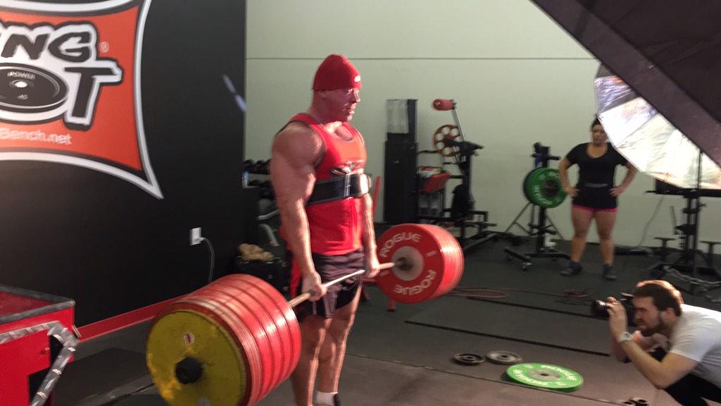 Stan Efferding Bench Press