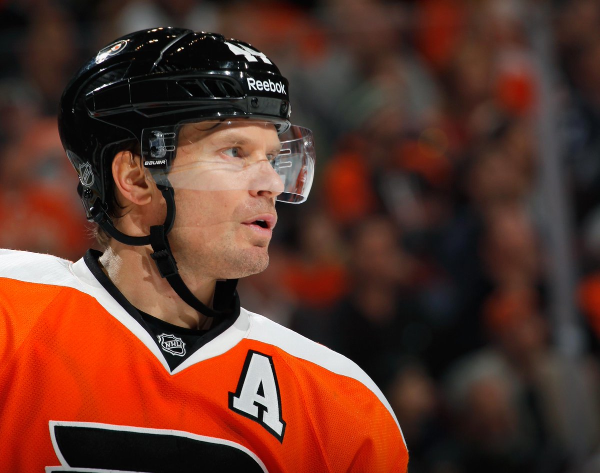 Set to join the Blackhawks, Timonen says his only goal now is to win ...