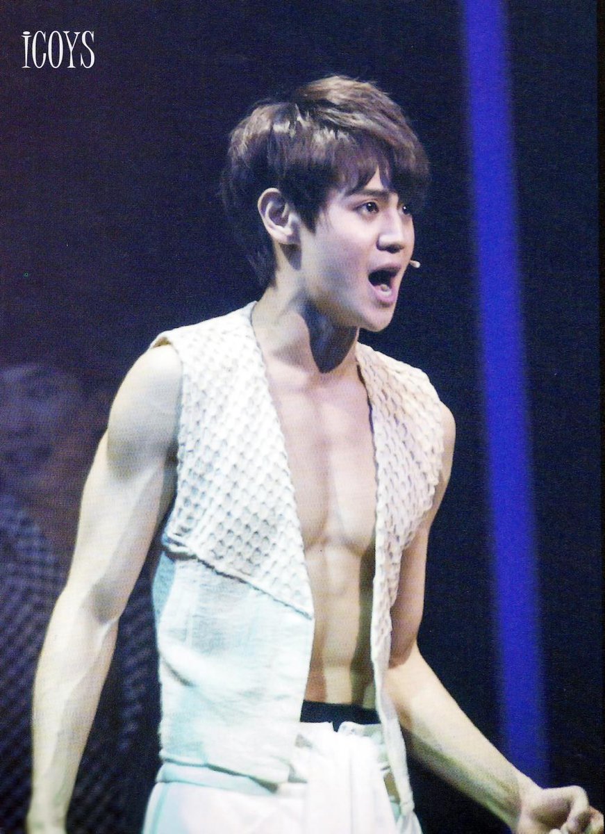 Yoseob Shirtless