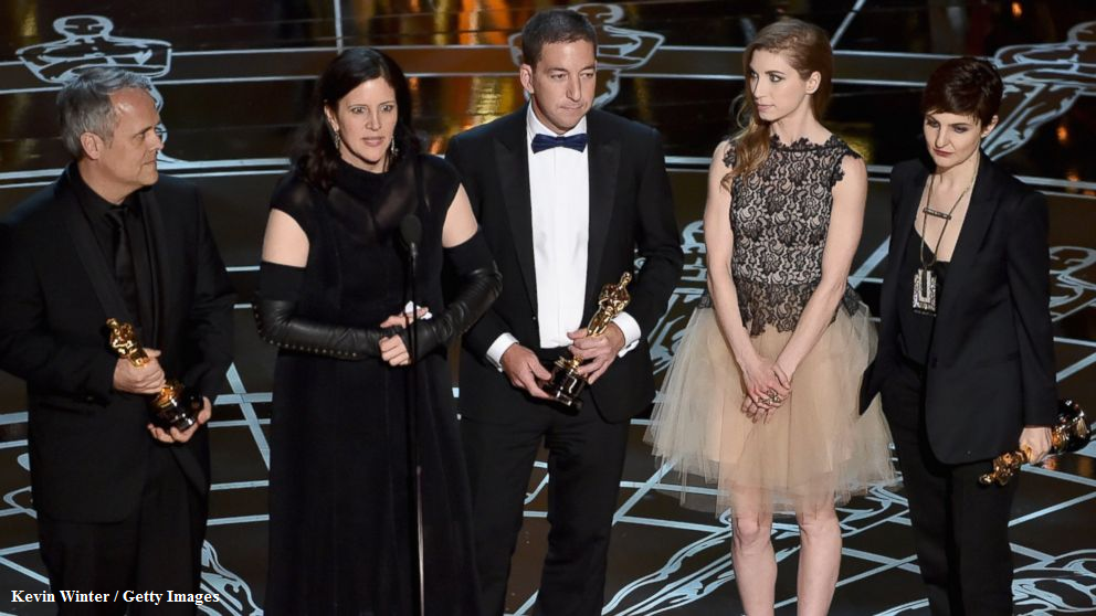 Lindsay Mills, Edward Snowden's girlfriend, joins group accepting Oscar ...