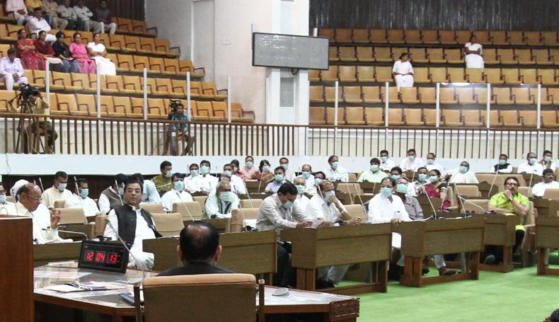 In pictures: Congress MLAs wearing masks in Gujarat assembly | DeshGujarat