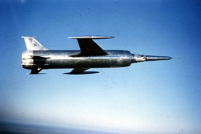 Leduc 0.22 - 1956 Ramjet interceptor prototype. : r/aviation