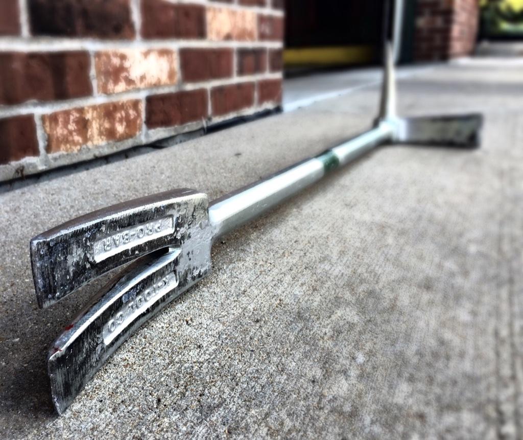 Pro Bar Halligan