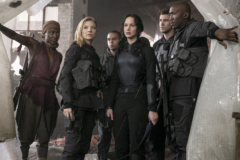 Gale And Katniss Mockingjay