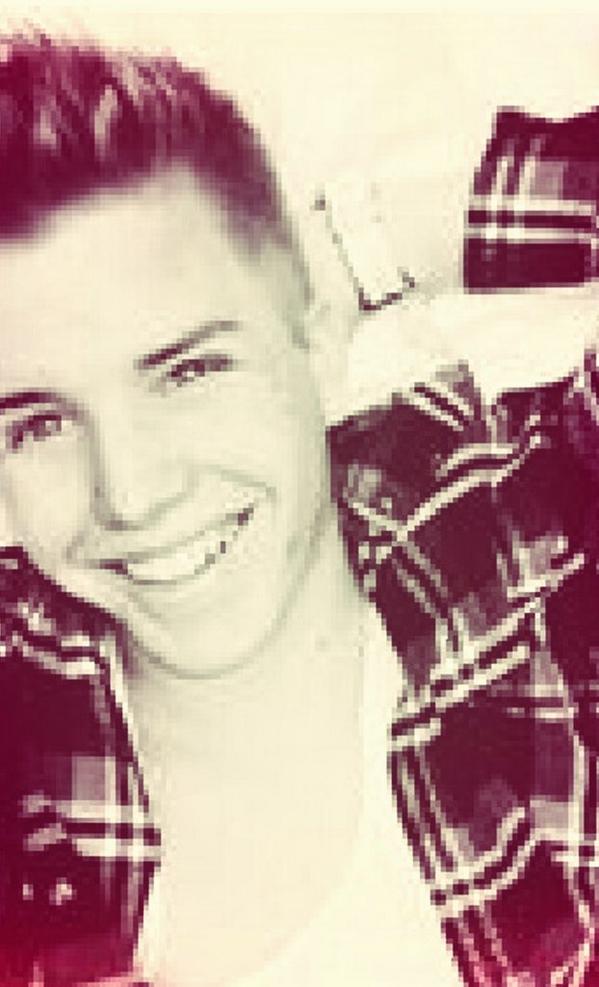 Michelle Bulow's Instagram, Twitter & Facebook on IDCrawl