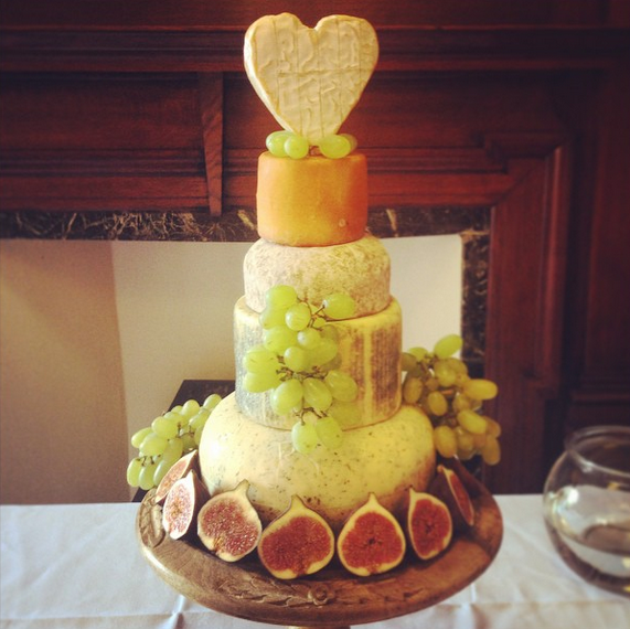 Wedding: Um need RT @BuzzFeedFood: Wedding cakes made out of cheese are ...