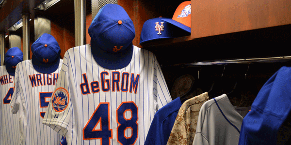 Mets unveil 2015 white pinstripes (used to be cream) : r/baseball