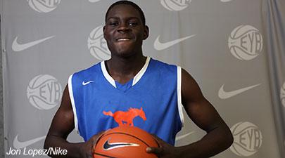 BREAKING: UGA basketball lands 6-foot-8, three-star center Derek ...