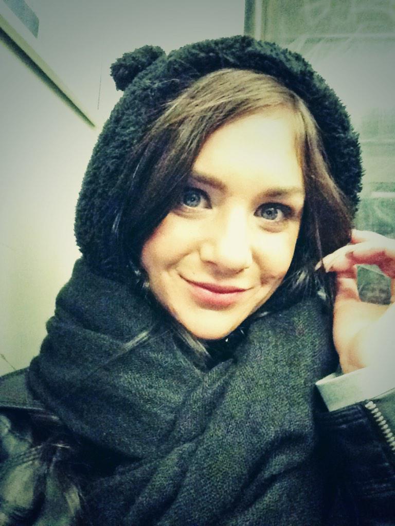 TW Pornstars - Lullu Gun (Official). Twitter. Soo gleich zuhause ? ️. 9 ...