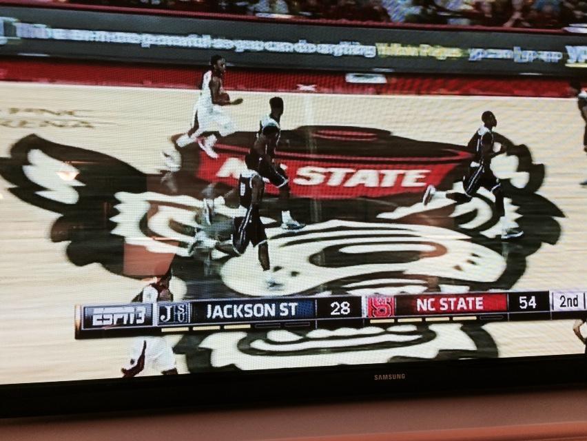 Change coming to the KFC Yum Center floor in 2019-20? | Card Chronicle