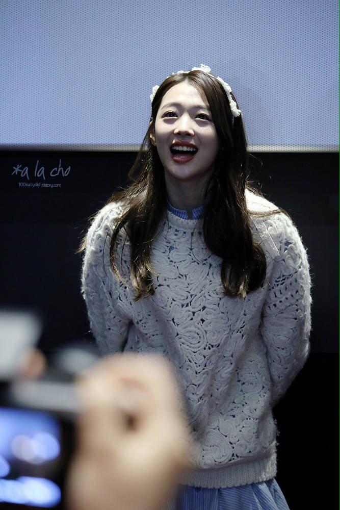 Sulli Thailand on Twitter: "141115 Sulli - Fashion King Event cr.100katydid http://t.co/Aq36x4XSuq"