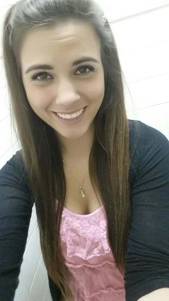Tw Pornstars Kaley Kade Twitter Selfiesaturday 6 34 Pm 15 Nov 2014