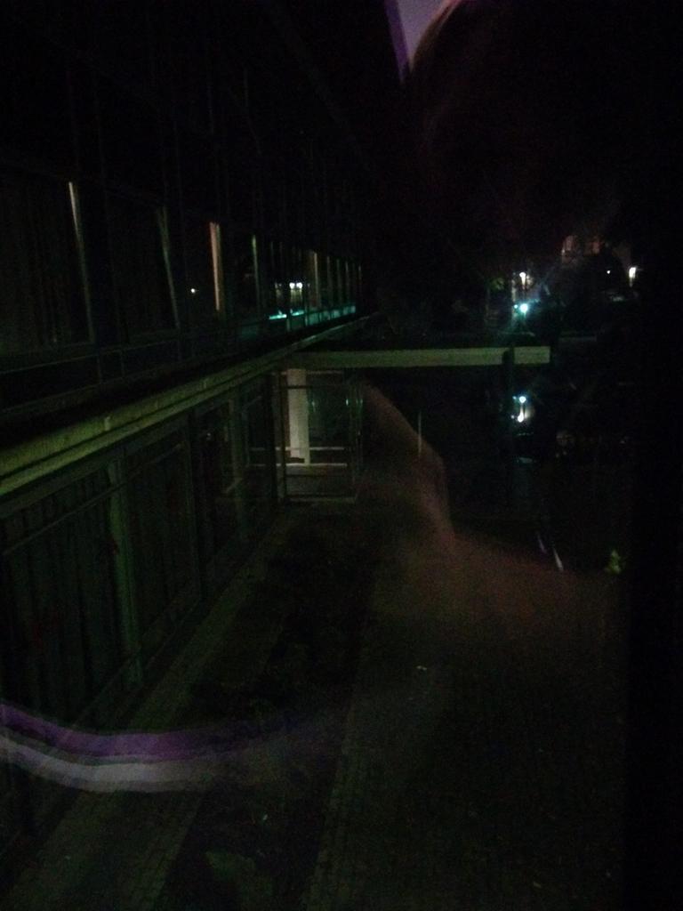 Wouter Vlaeyen on Twitter: "@VanceJmeeks @TheNorthernAlex Good evening from Belgium! #muchdark # ...