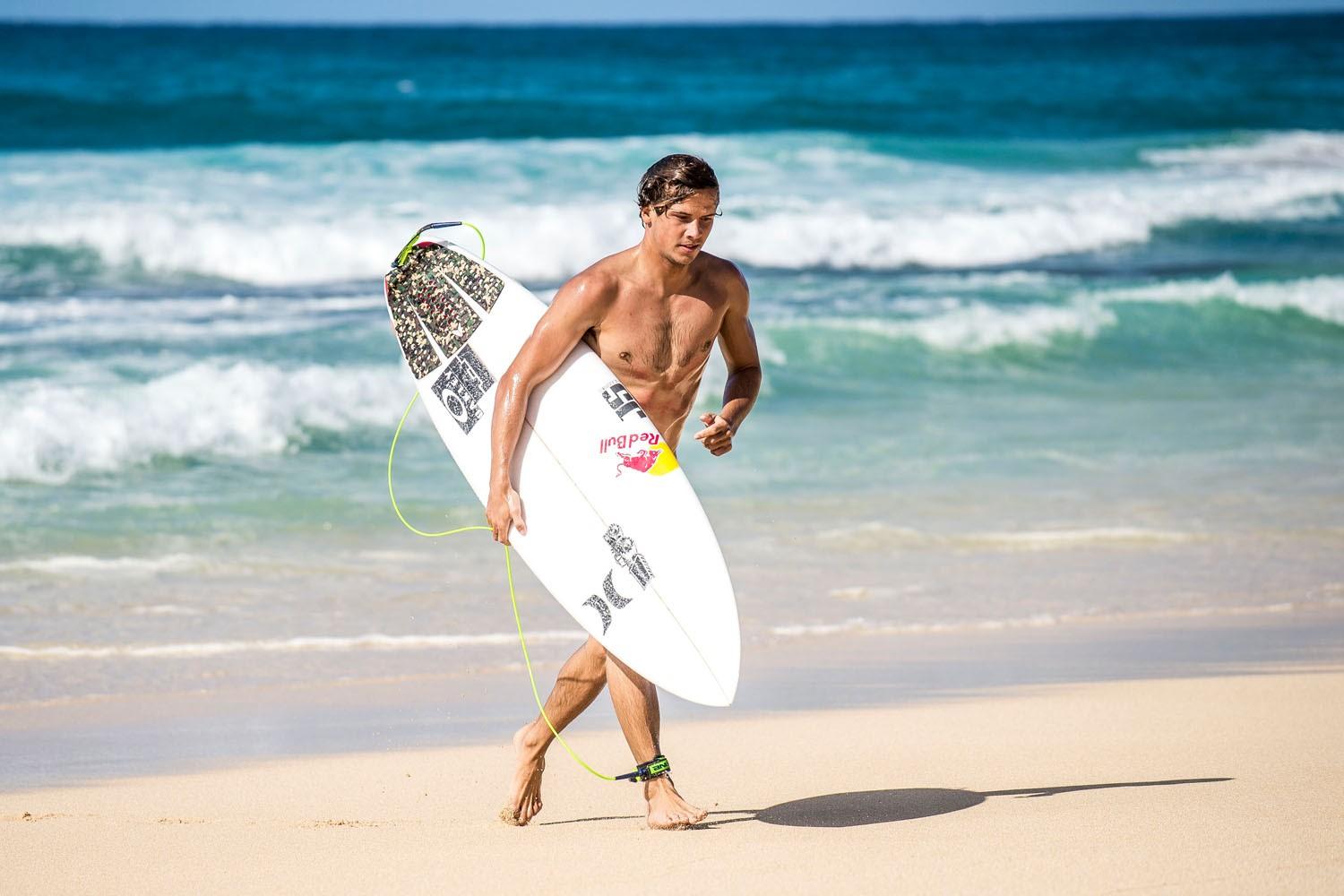 Julian Wilson Surfing
