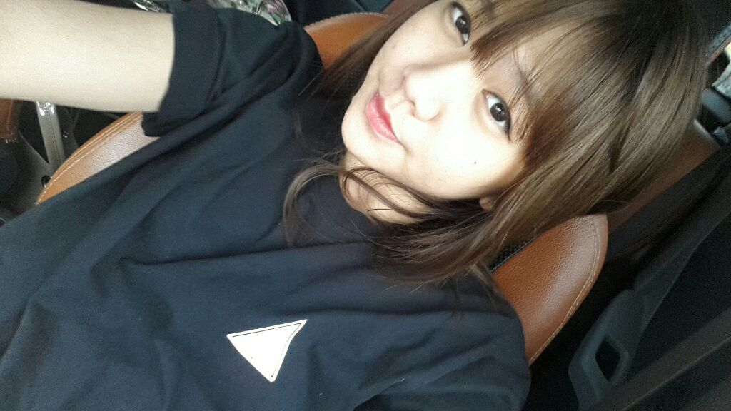 Rizal Renaldi on Twitter: ""@shaniaJKT48: Udh lama nggak selfie. Sekarang aku mau latihan dulu ...