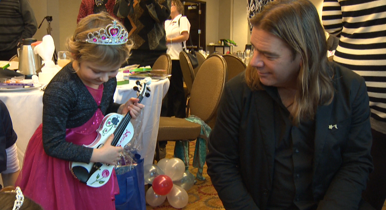 Kayla & her family got to meet Alan Doyle from Great Big Sea at the ...