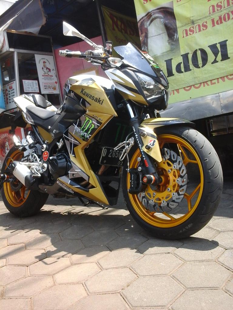 Kawasaki Z250 Modified