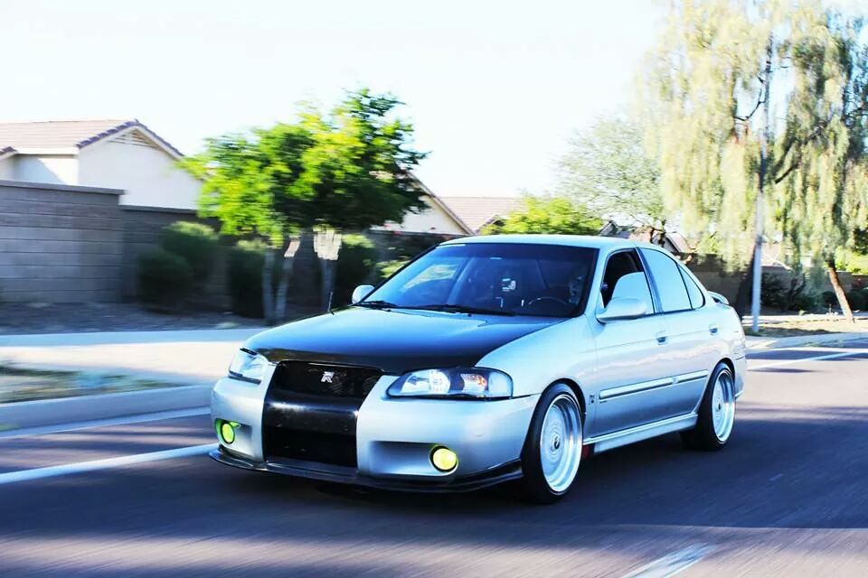 Stanced Nissan Sentra B15