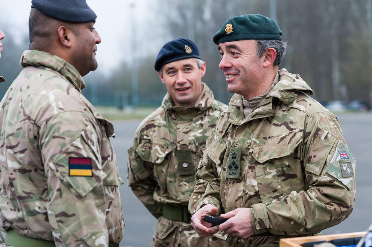 Welcome home. #medics from 1 armoured medical regiment parade in hohne ...