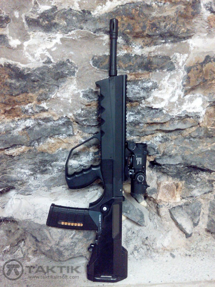 Airsoft Famas Custom