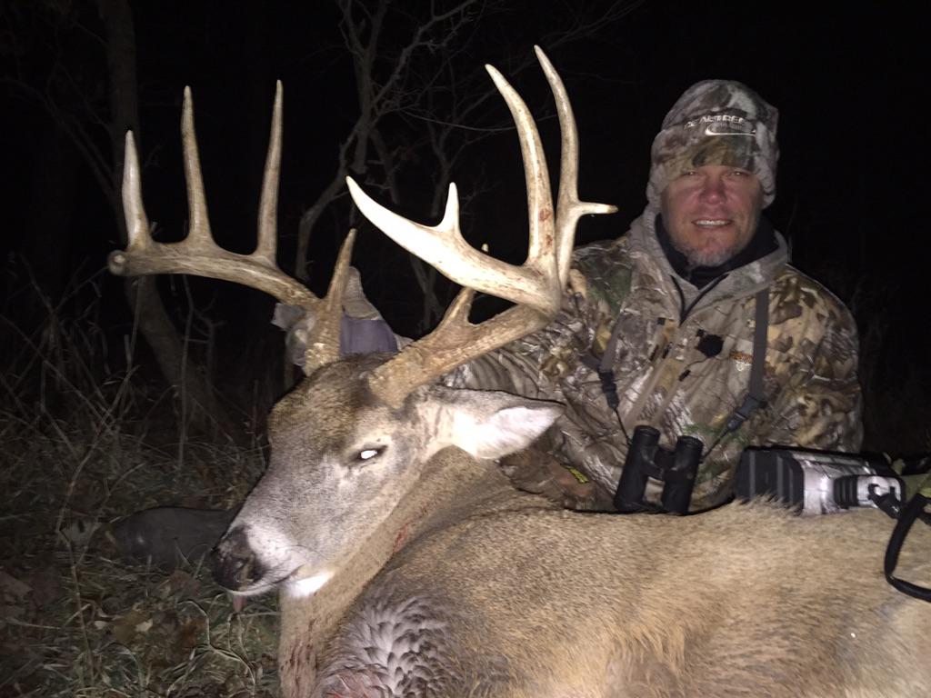 Chipper Jones Hunting