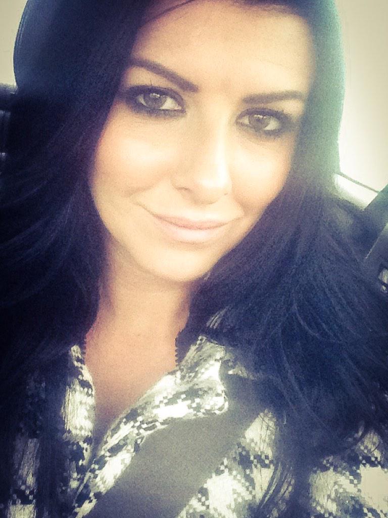 Tw Pornstars Taryn Thomas Twitter And Another One 6 55 Am 8 Dec 2014
