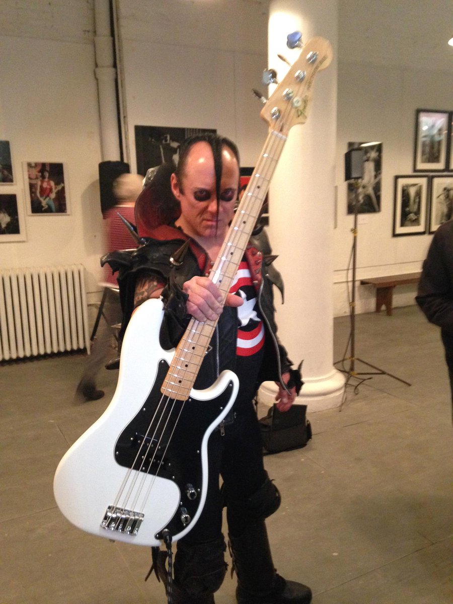 Jerry Only Bass