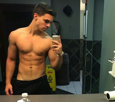 David Scarzone Disney Dudez