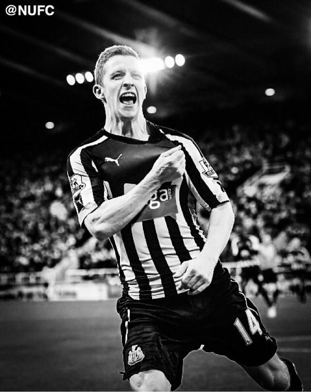 MATCH PIC: Jack Colback celebrates scoring NUFC's third goal against ...