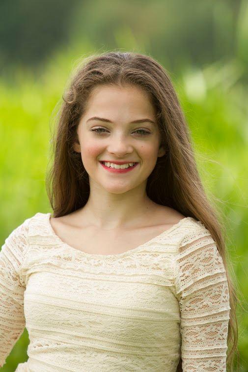 Erika Bierman Headshot