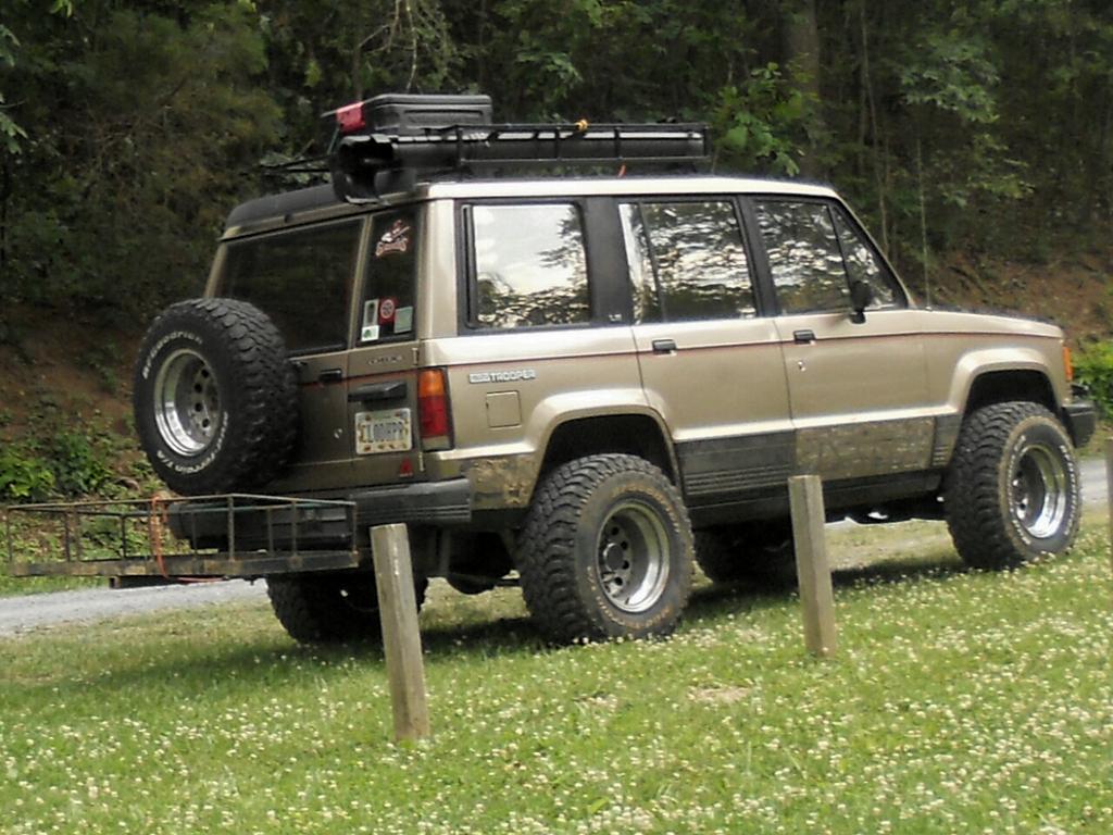 Isuzu Trooper Lifted