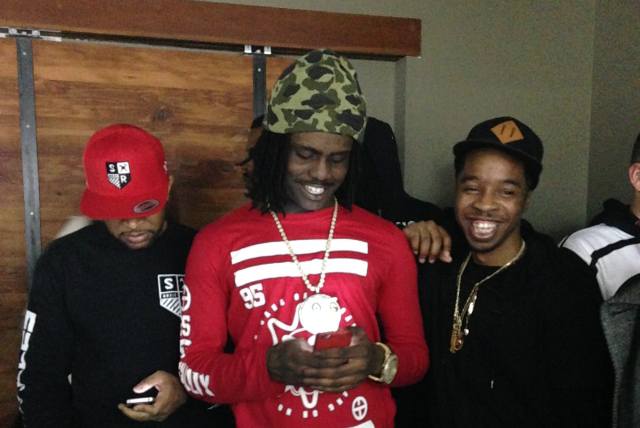 Chief Keef Hand Sign