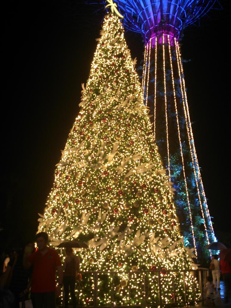 Phyo Sandar Win (@phyomusic) | Twitter