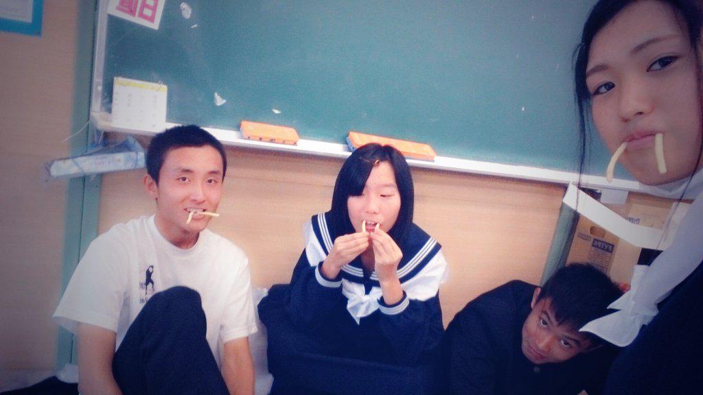 浦崎 妃真利 (@himari555) | Twitter