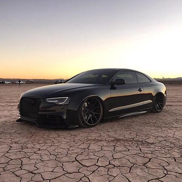 Slammed Audi A5