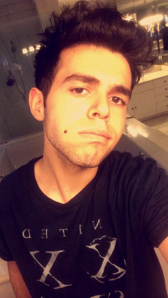 Janoskians James Yammouni