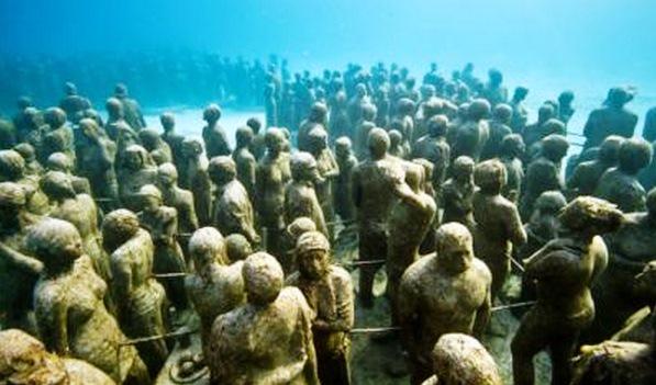 Underwater Statues Of Slaves