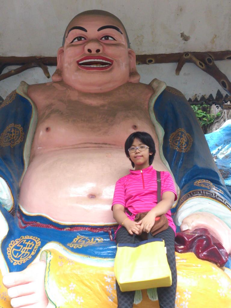 Phyo Sandar Win (@phyomusic) | Twitter