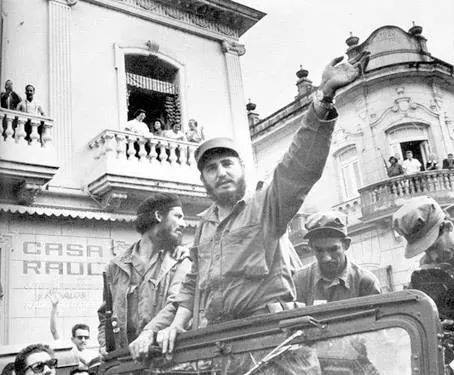 Fidel Castro Raúl Castro: Enero de 1959 triunfa la revolución cubana ...
