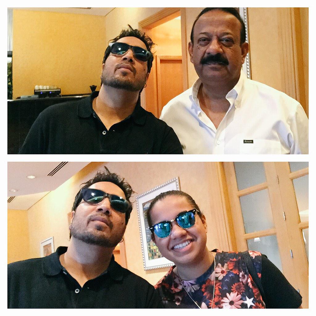 Had an awesome time in dubai with Mr. Farouk and my dearest sis ...