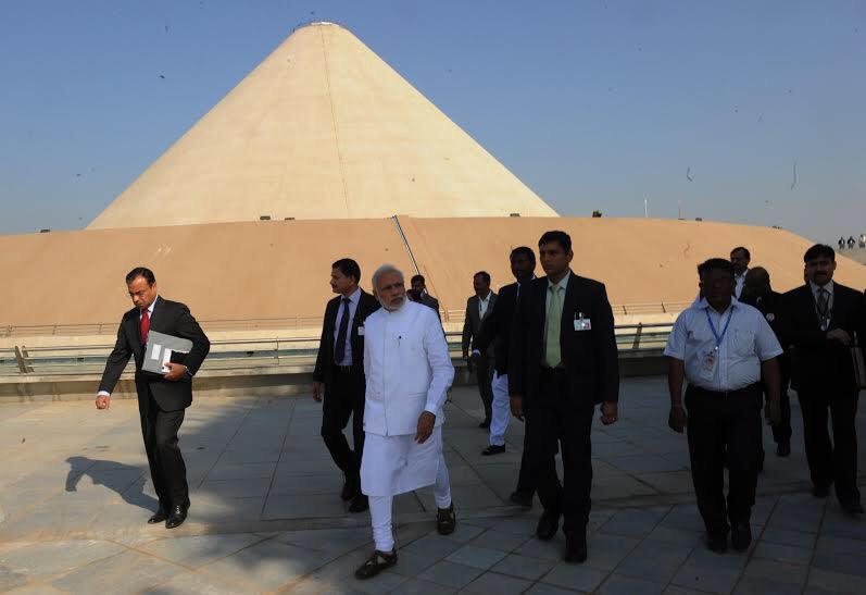 Narendra Modi opens Dandi Kutir museum at Salt Mound, Mahatma Mandir ...